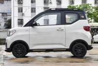 China 100% Electric Wuling Mini EV Car with Max Speed of 100 km/h and WHEELBASE of 2010 mm for sale