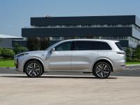 China Body Structure 6 Seater Hybrid Electric SUV with 5.3s Acceleration and Extended Range for sale