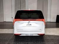 China Buick Century Luxury MPV 2.0T 48v Light Hybrid System with Touch Screen Technology for sale