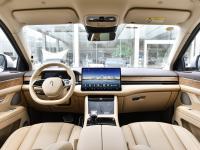 China Huawei AITO M7 Chinese 2WD 4WD Electric Car Maximum Power 200/330KW Luxury Sport Suv for sale