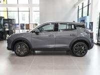 China 50-80L Fuel Tank Capacity LynkCo 06 Small SUV Gasoline Car with Rear Camera and 4-Seater for sale
