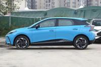 China 2024 MG Mulan Electric Vehicle EV Car MG 4 EV Fashion Energy Automotive Eletre Car for sale