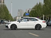 China Toyota Lei Ling Cross 2024 2.0L CVT Sport Edition Leather Seats Gasoline Car Made for sale