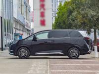 China High Speed Electric Car DENZA D9 SUV 103.36kWh Battery Capacity Pure Electric Fuel for sale