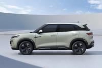 China BYD Yuan UP Pure Electric Vehicle Compact and Affordable Small SUV with Left-Steering for sale