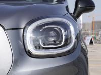 China Leapmotor T03 's Zero Emission Mini Electric Car with High Speed and 4 Seater Capacity for sale