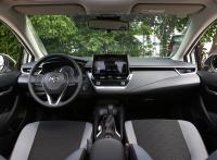 China Toyota Corolla 1.2L 1.5L 1.8L Gas Petrol Hybrid Vehicles and Used Car 0km WHEELBASE 2700mm for sale