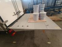 China Custom 1000 kg Hydraulic Tail Lift for Truck DC 12V 24V Equal to Dholiandia Quality for sale