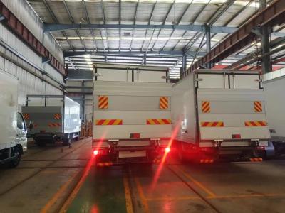 China SSI-2500 Hydraulic Tail Lift 2500 kg Capacity for Truck Loading Unloading for sale