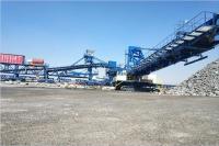 China Crawler Mounted Transfer Conveyor for Waste Bulk Materials 200-5000 t/h for sale