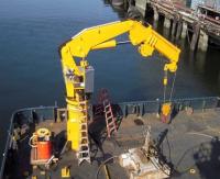 China Electric Hydraulic Knuckle Boom Offshore Crane Engineering Multi Purpose Vessel for sale