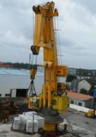 China 250 Kw Electric Hydraulic Knuckle Boom Offshore Crane 80t Capacity 25m Radius for sale