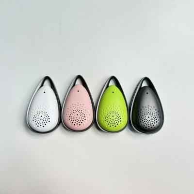 China Revolutionary And Portable Wearable Air Purifier Low Noise For On-the-go Protection for sale