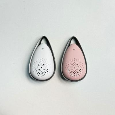 China 96*56*33mm Wearable Air Purifier With Low Noise Level 20dB A And 2 Hours Charging Time for sale