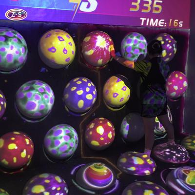 China Durable Design Interactive Jumping Ball Projection Low Maintenance For High Traffic Locations for sale