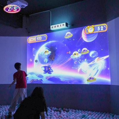 China Multiplayer Wall Projection Interactive Smash Ball Game For All Ages for sale
