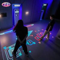 China Commercial Ultra Short Throw Interactive Floor Display with Coin Control for sale