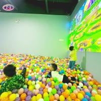 China Immersive Interactive Wall Projection Digital Throw Ball Games With Auto Scoring for sale