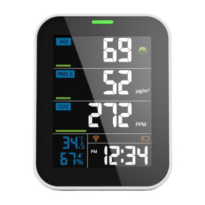 China 2000mAh Rechargeable PM2.5 CO2 Air Quality Monitor with 999 μg/m³ Range and 5-Second Update Interval for sale