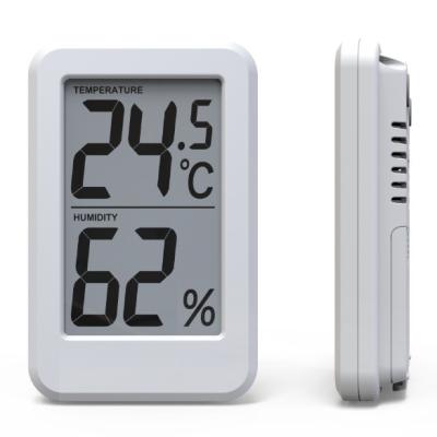 China LCD Display Indoor WiFi Thermometer Hygrometer 6.1x10.7x2cm with Temperature Humidity Monitoring and AAA Battery Power for sale