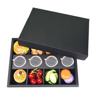 China Customized Logo Strawberry Fruit Handmade DIY Starry Sky Gift Tray 9 Piece White Paper Packaging Box for Food Truffle for sale