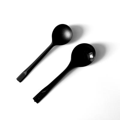 China Food Grade Disposable Plastic Round Dessert Ice Cream Spoon for sale