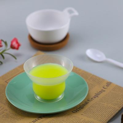 China Disposable Party Transparent Mousse Tiramisu Cake Dessert Plastic Cups With Flat Top Lid for sale