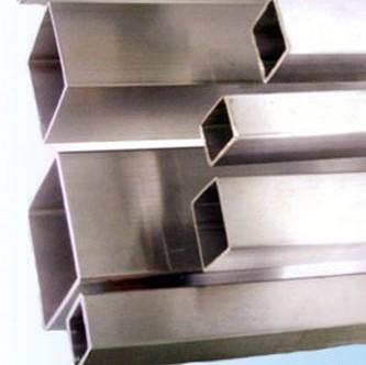 China 316L Weld Stainless Steel Square Steel Tube Hollow Thickness 0.4-6.0mm for sale
