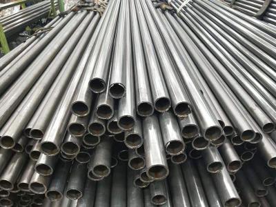 China Welding A335 P11 Seamless Alloy Steel Pipe Hot Selling 12 Inch/180mm Seamless Steel Pipe Tube for sale