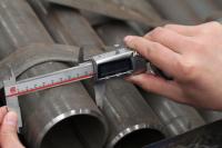 China 20# 45#sch40 sch80 4 inch 8 inch 12 inch 13 inch mild ASTM A106 GR.B seamless carbon steel pipe for sale