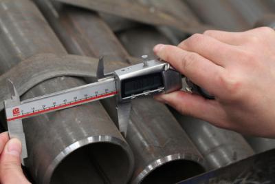 China 20# 45#sch40 sch80 4 inch 8 inch 12 inch 13 inch mild ASTM A106 GR.B seamless carbon steel pipe for sale
