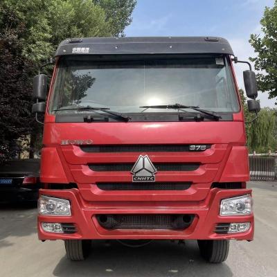 China Tubeless Tire Design Used Mining Dump Truck HOWO 375HP Right Hand Drive 10 Wheel 6X4 for sale