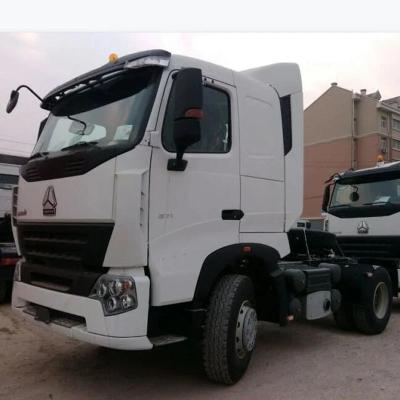 China Tubeless Tires Sinotruk HOWO 6*4 and 8*4 371HP-375HP Tractor Truck for Africa Market for sale