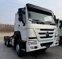 China Shacman X3000 6X4 Tractor Truck Head with Engine Capacity＞8L and Air Suspension for sale