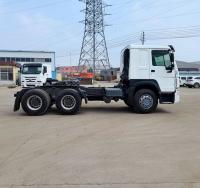 China 460HP 420HP 390PS Tractor Truck with Tubeless Tires and Air Suspension Driver's Seat for sale