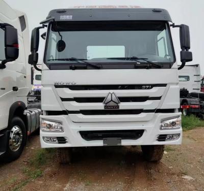China Heavy Duty HOWO Trucks Sinotruk 6X4 Tractor Truck for Long Distance Transportation for sale