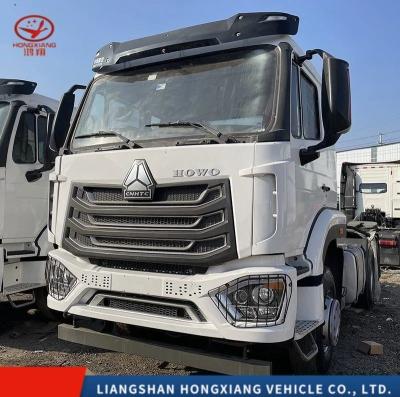 China Heavy Tractor Truck Head with Customization Option and Air Suspension Driver's Seat for sale