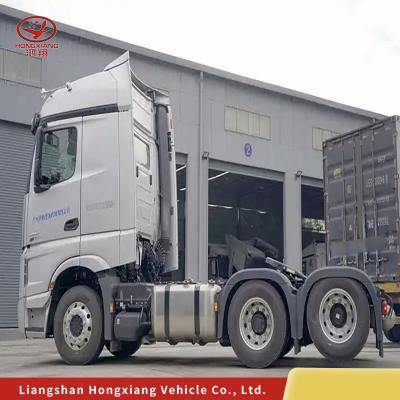 China Sinotruck HOWO Tractor Head Truck with 6×4 Drive Wheel and Customization for sale