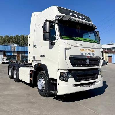 China 6X4 HOWO Sinotruck Sinotruk T7 371HP CNG 40FT Tractor for Heavy Truck and ≤5 Seats for sale