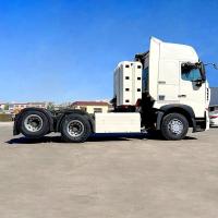China Logistics Transportation HOWO T7 A7 FAW Sitrak CNG Tractor Truck with Manual Window for sale
