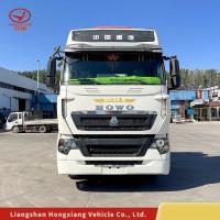 China GCC Certified HOWO T7 LNG CNG Cascade Trailer Tractor Truck with Engine Capacity＞8L for sale