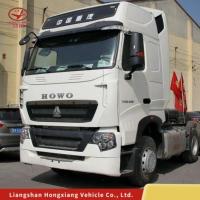 China GCC Certified HOWO T7 LNG CNG Cascade Trailer Tractor Truck with Engine Capacity＞8L for sale