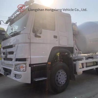 China 3.5m3 Small Articulated Self Loading Concrete Mixer Truck with 4 Axles and Manual Window for sale
