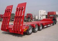 China Seven Bridge Tractor Trucks The Ideal Choice for Cross Arm Type Flatbed Transport for sale
