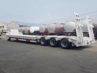 China 3/4/5 Axle Low Bed Loader Flat Gooseneck Flat Deck Ramp Hydraulic Ladder Retractable Half Pleat Trailer for Loading for sale