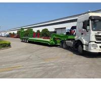 China 50 Ton Green Loader Truck Trailer 3 4-Axis Customization 1 Year After-sales Service for sale