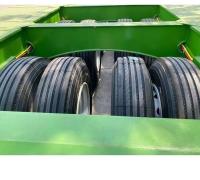 China 50 Ton Green Loader Truck Trailer 3 4-Axis Customization 1 Year After-sales Service for sale