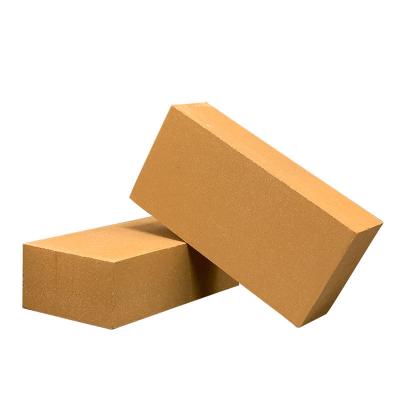 China Lightweight B1 B2 Refractory Clay Fire Bricks For Boiler Insulation Furnace Lining for sale