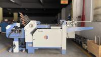 China 480mm Width Cross Fold Paper Folding Machine With 10 Buckle Plate And Knife Folder for sale