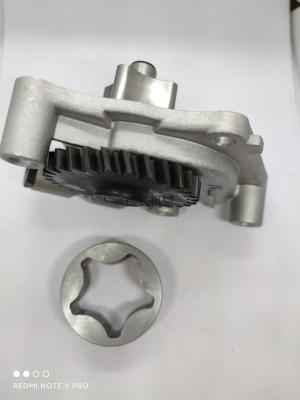 China Excavator Engine Oil Pump 4TNV94 4TNV98 129900-32001 High Pressure Cast Iron for sale